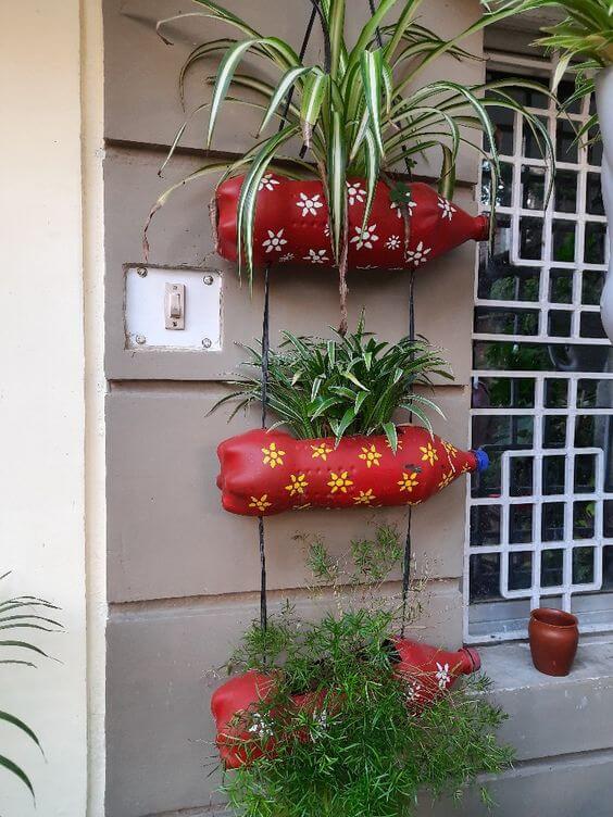 49 Easy and Fun DIY Plastic Bottle Planters - ZuneTalk Green